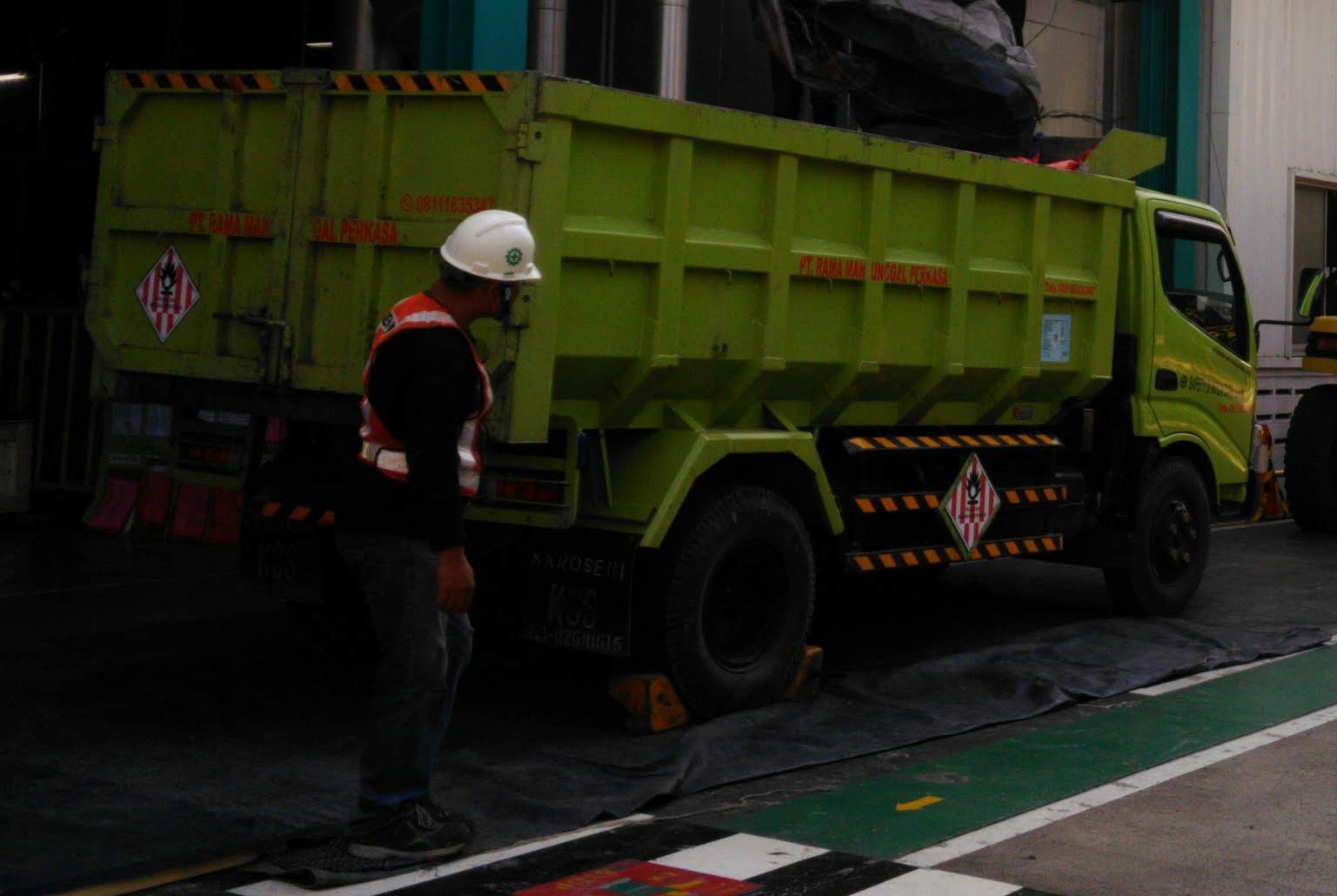 PT Rama Manunggal Perkasa – Pengangkutan Limbah B3, Non B3 & Limbah Medis